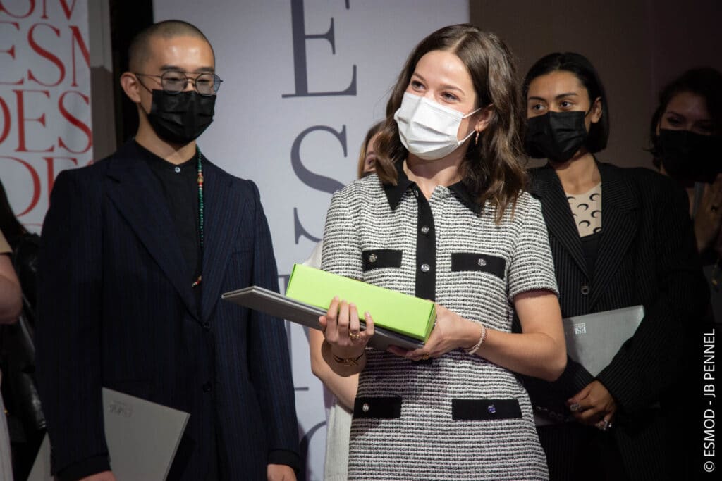 Découvre les formations d'ESMOD, école de mode de référence